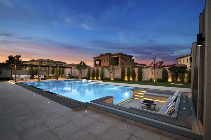 MyAcrylic Pool - Transparent acrylic walls for your pool!